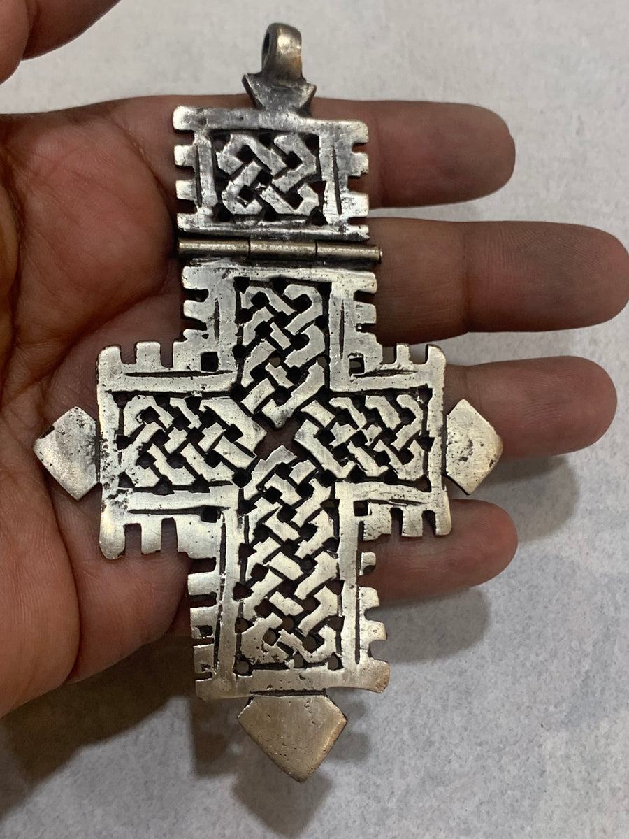 Ethiopian Cross Pendant – Rabbit Out Of The Hat